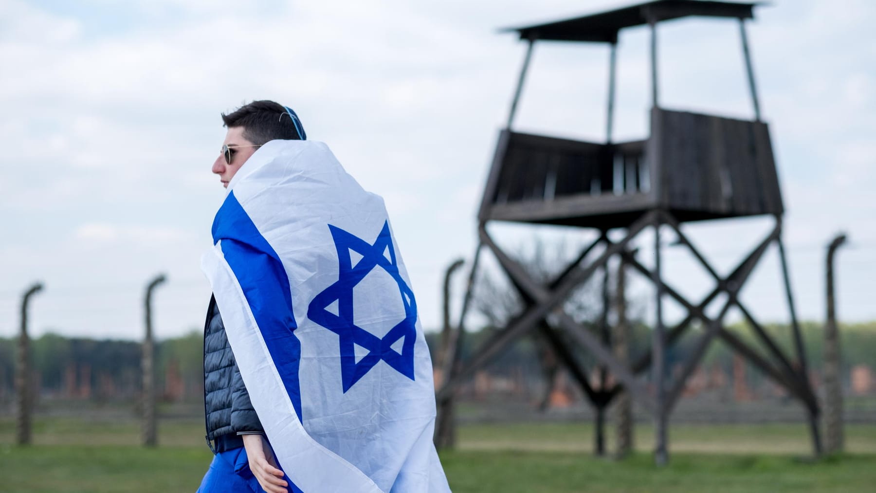 Holocaust-Überlebende setzen Zeichen in Auschwitz-Birkenau
