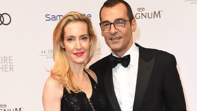 Großes Liebes-Comeback: Erol Sander und Ex Caroline Goddet sind wieder ... Großes Liebes-Comeback: Erol Sander und Ex Caroline Goddet sind wieder ...