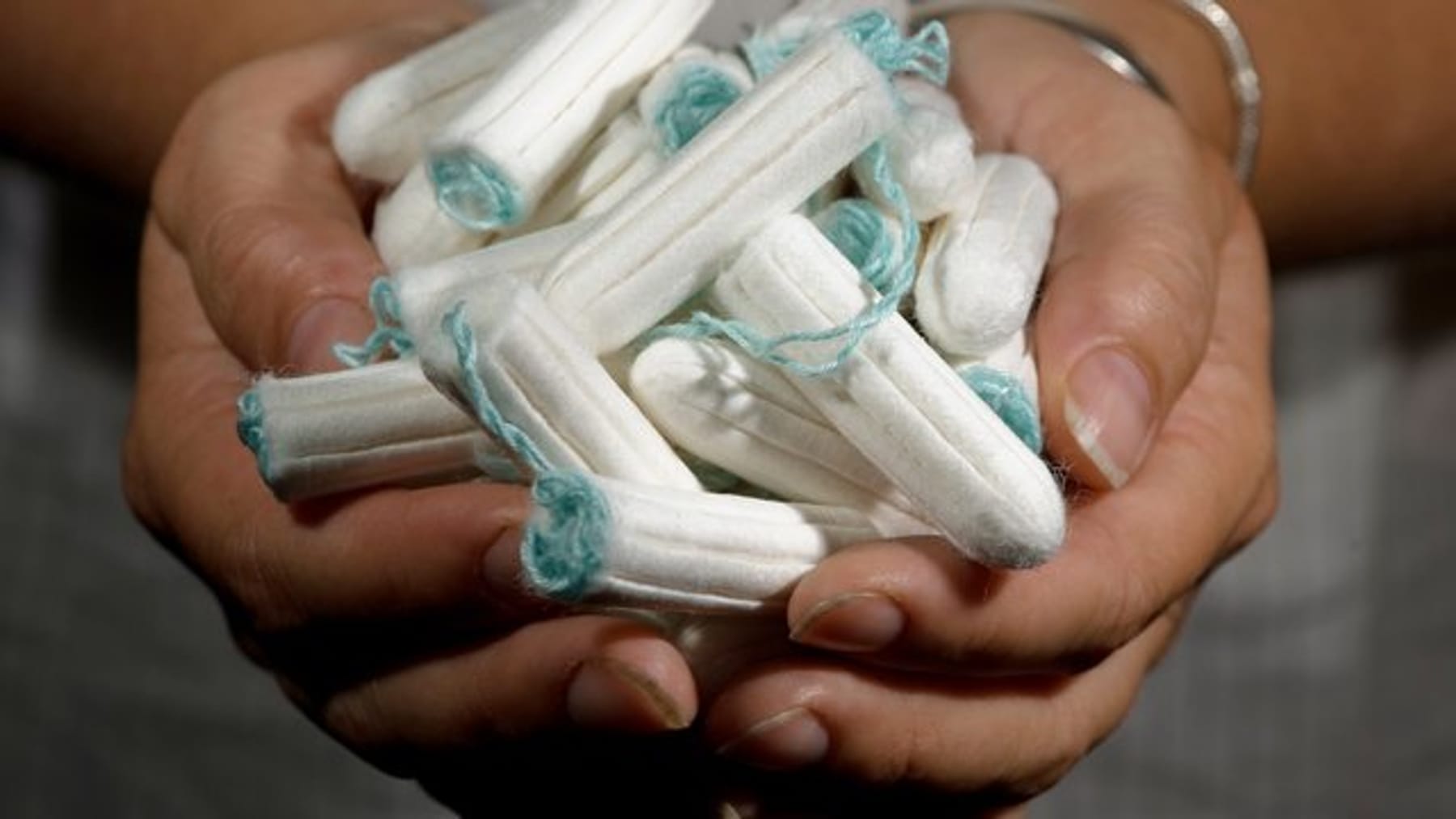 Niedersachsen Kostenlose Tampons Und Binden An Schulen Wer Bezahlt