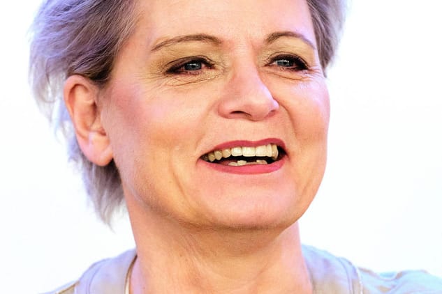 Stars: aktuelle Promi-News & Star-News | Seite 229