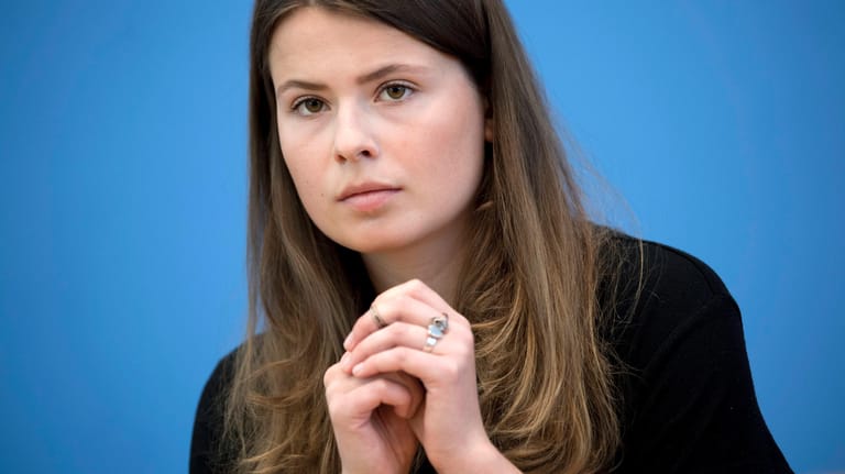 Klimaaktivistin Luisa Neubauer: "Corona-Krise ist Klimakrise klar im Vorteil"