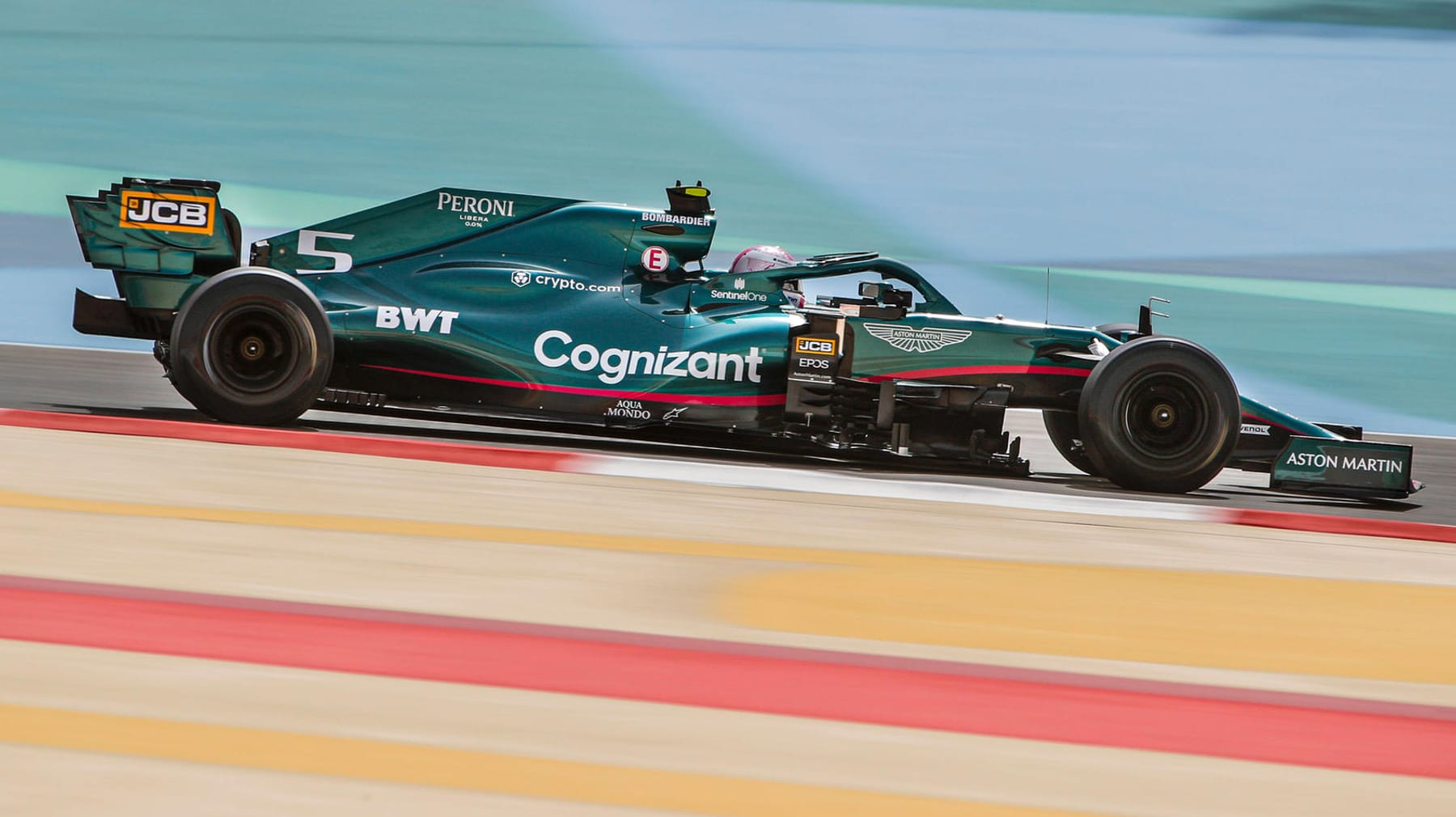 Formel 1 – Problem mit dem Getriebe: Defekt bremst Sebastian Vettel aus Formel 1 – Problem mit dem Getriebe: Defekt bremst Sebastian Vettel aus