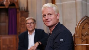 Kirche: Kölner Pfarrer holt sich Tipps von Guido Cantz