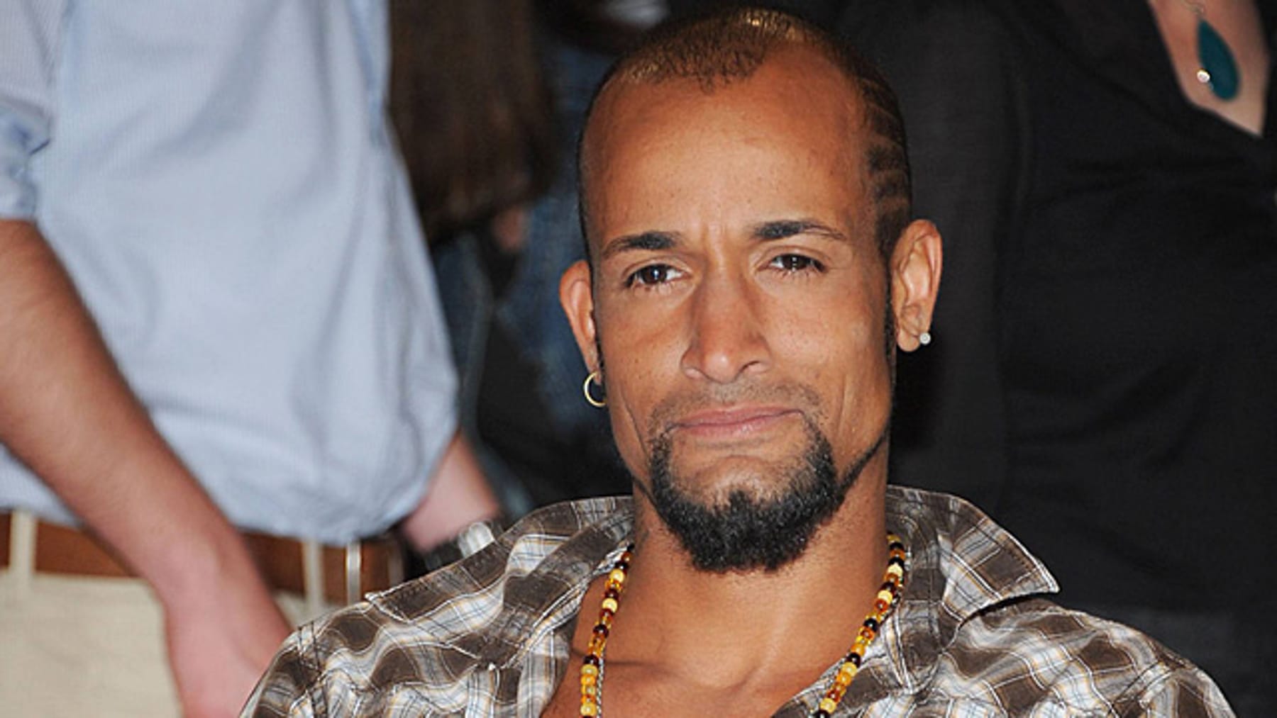 Dsds Star Mark Medlock Bleibt Der Musik Doch Treu