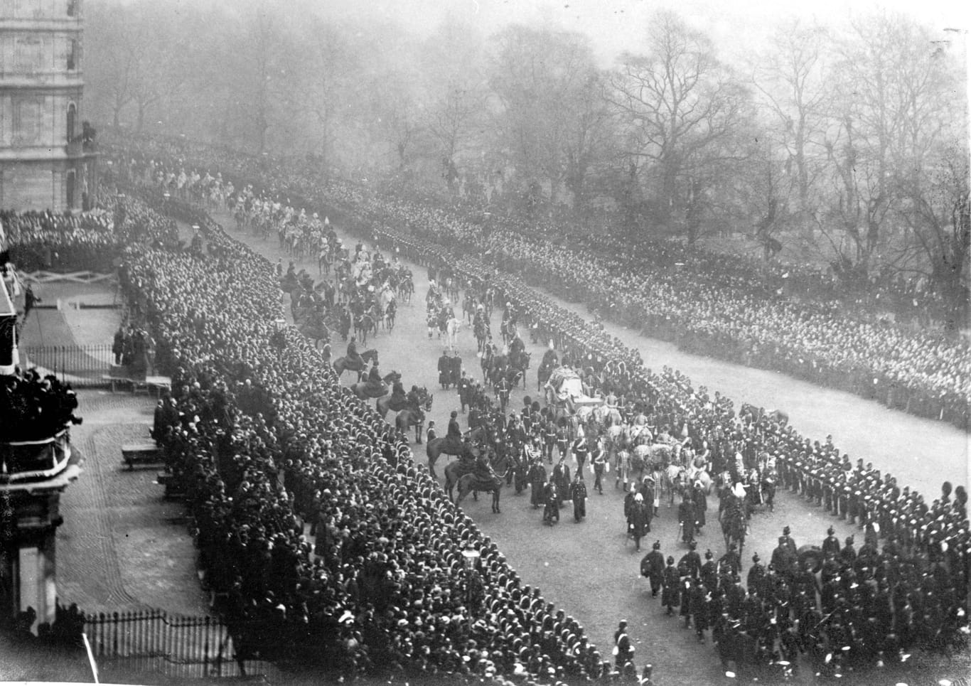Historisches Bild: Täglich bei t-online.de
