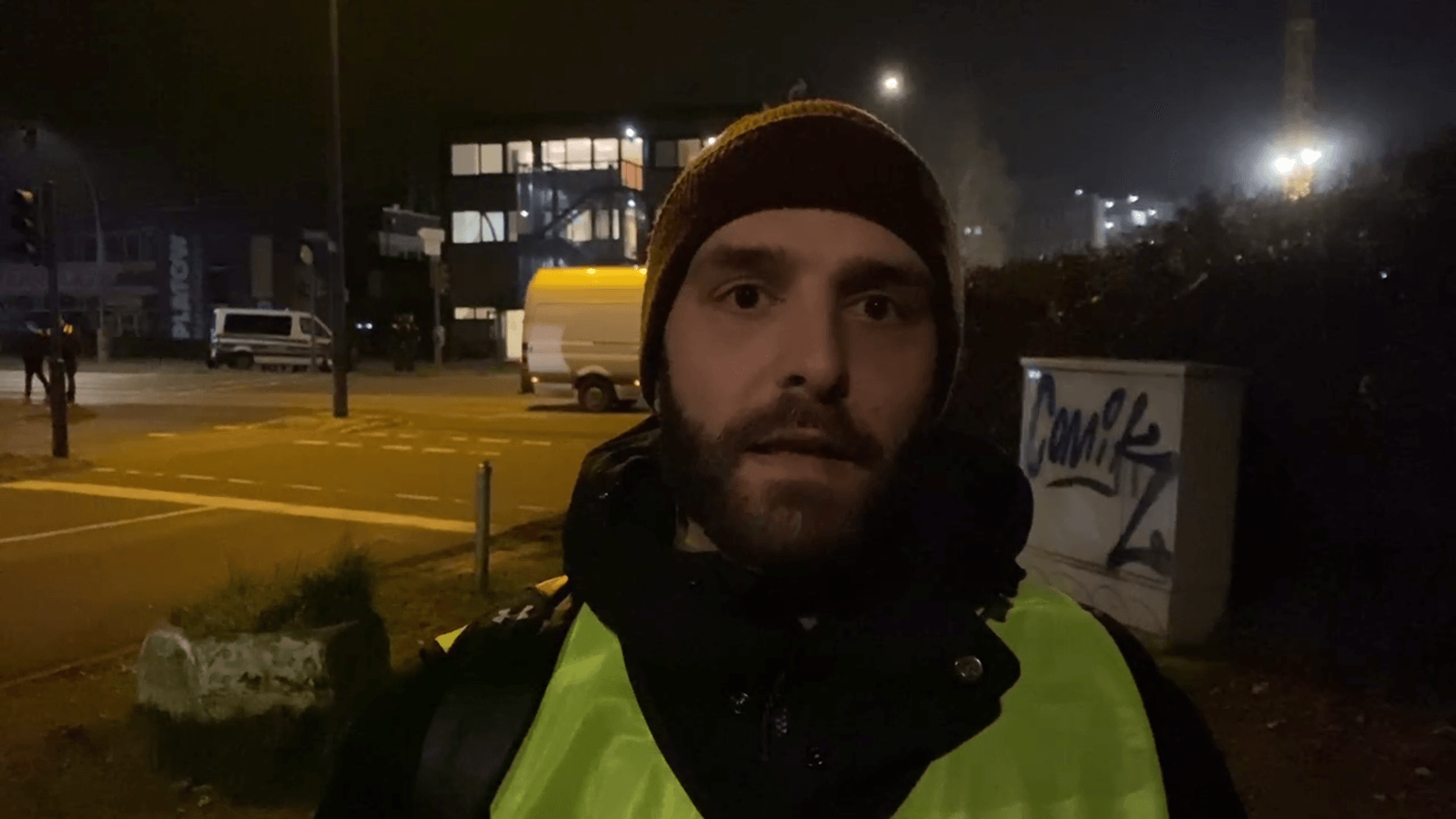 Mindestens sieben Tote nach Schüssen in Hamburg Mindestens sieben Tote nach Schüssen in Hamburg