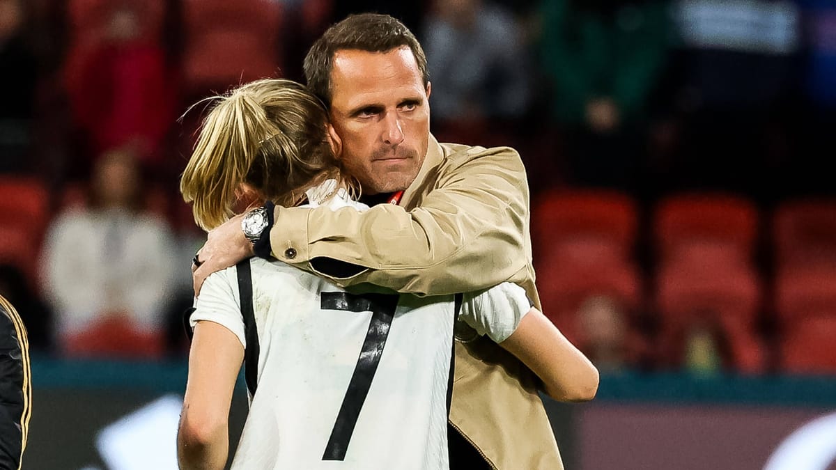 Nach Frauen-WM-Aus | DFB-Manager ist selbstkritisch: "Im Erfolg ausgeruht"