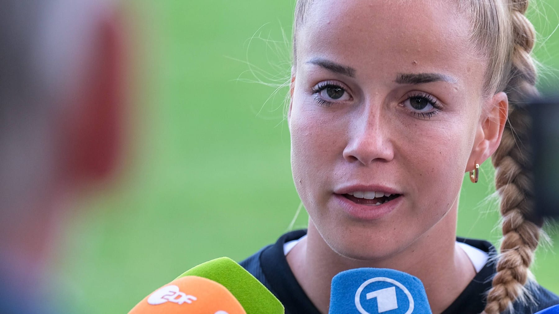 Voss-Tecklenburg: Guilia Gwinn nennt Umgang mit DFB-Trainerin respektlos