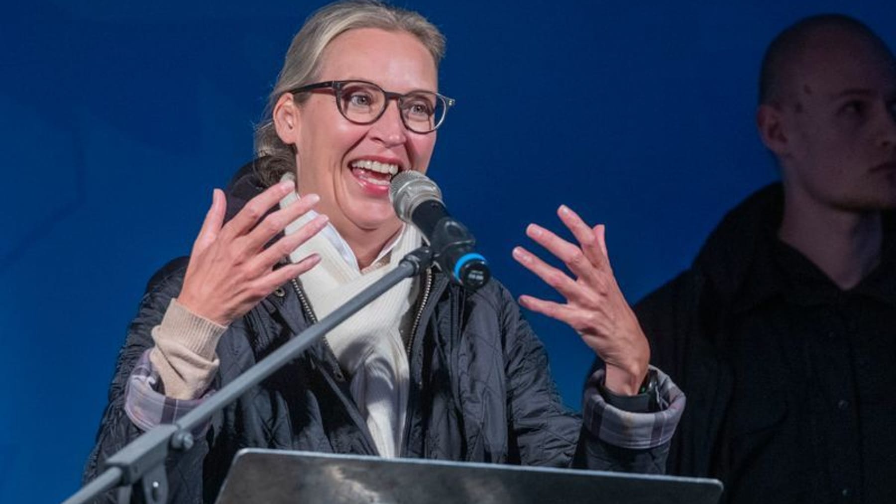 lections R gionales En Bavi re Et En Hesse Alice Weidel Devant 1 000 lections-r-gionales-en-bavi-re-et-en-hesse-alice-weidel-devant-1-000