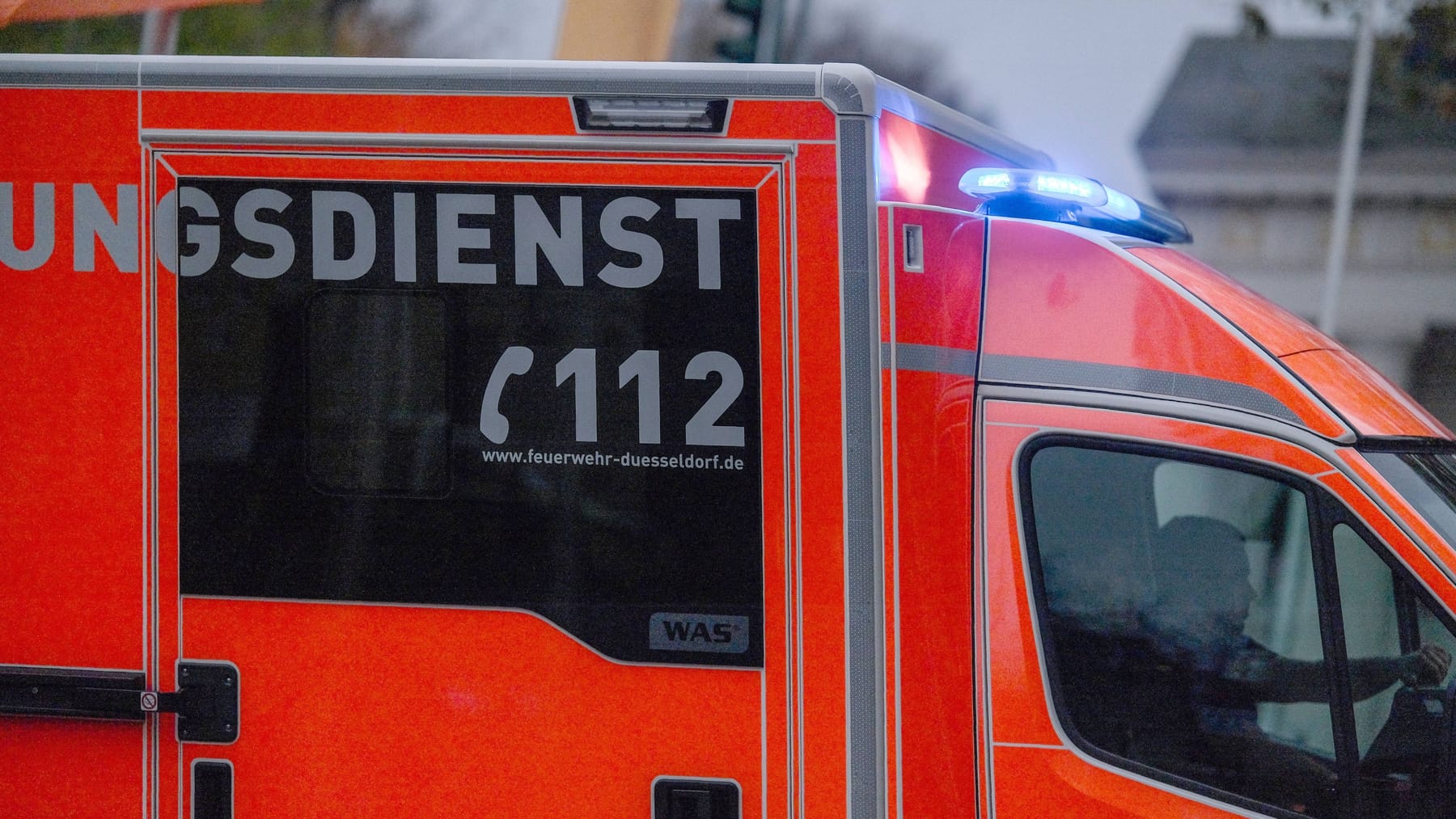 Duisburg: Schwerer Unfall mit mehreren Autos – sechs Verletzte