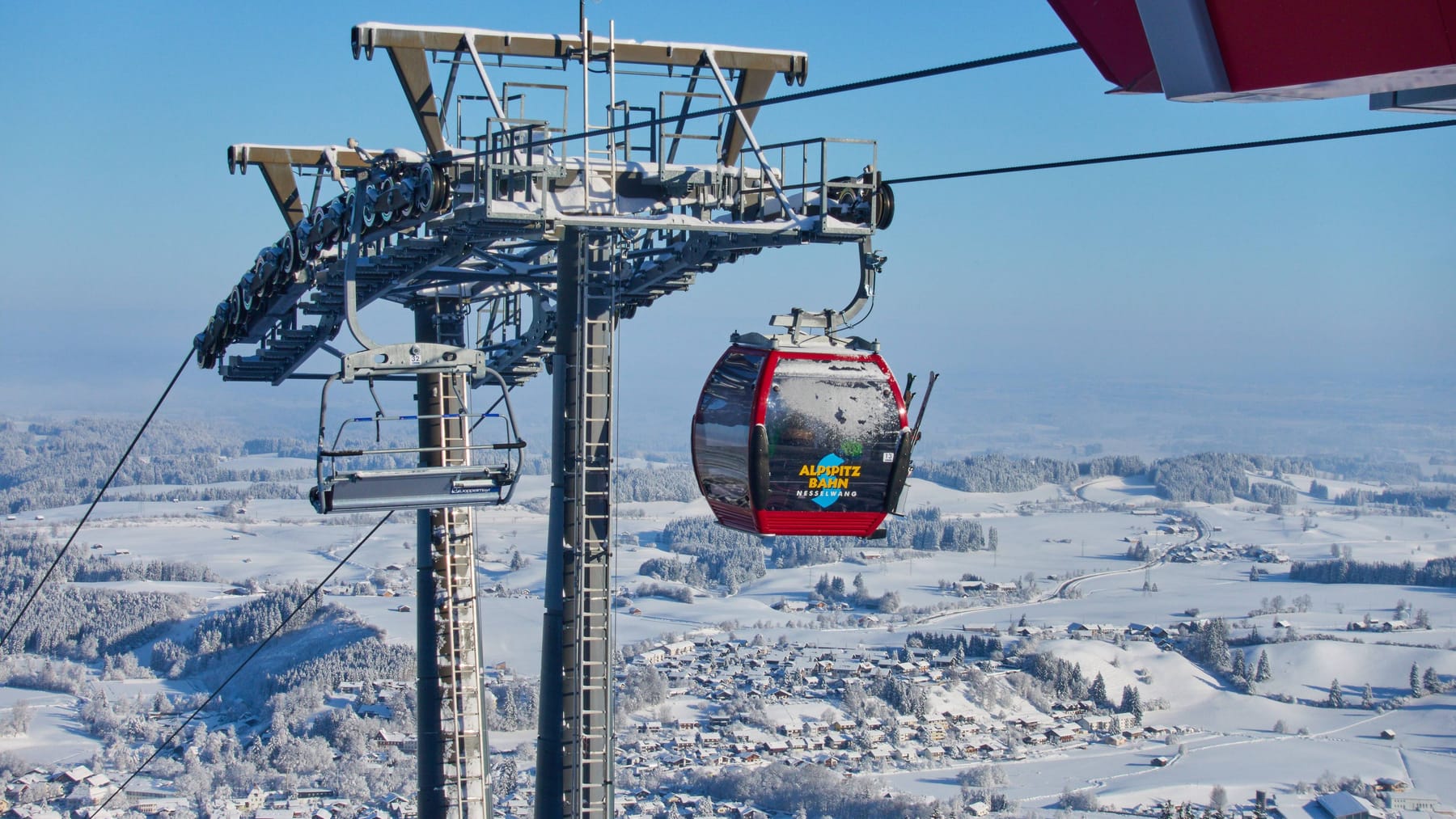 Allgäu: Kind stürzt aus Skilift – Mutter versucht, ihn zu retten