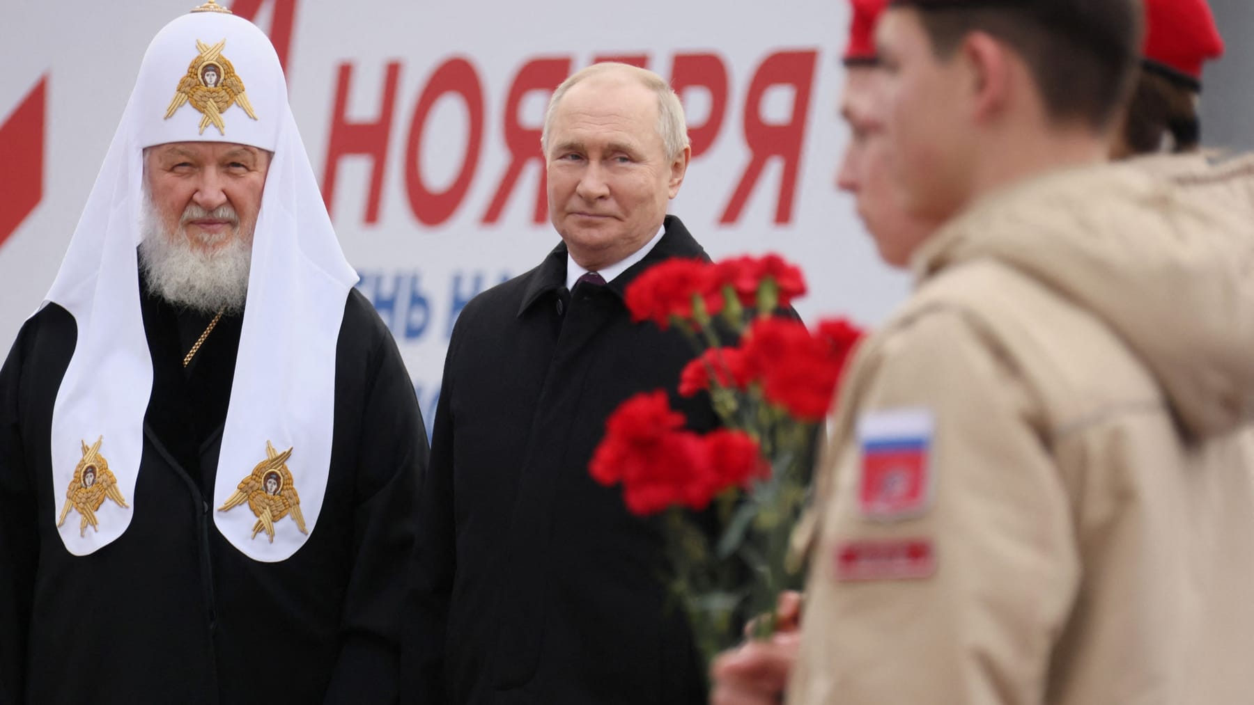 Russland Die Orthodoxe Kirche Hilft Putin Rekrutiert Neue Soldaten