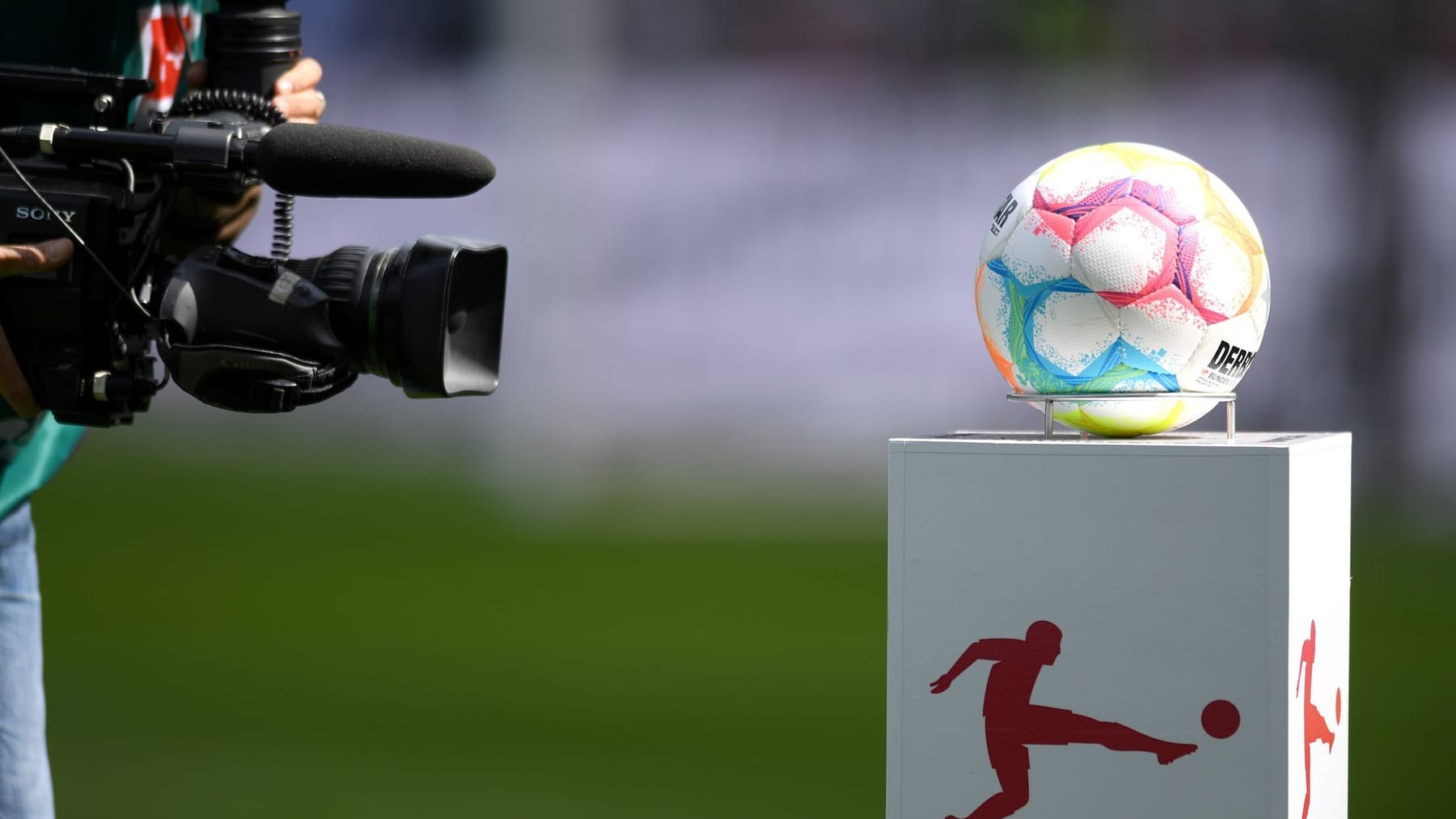 DFL-Investoren-Einstieg: Karlsruhe für erneute Abstimmung