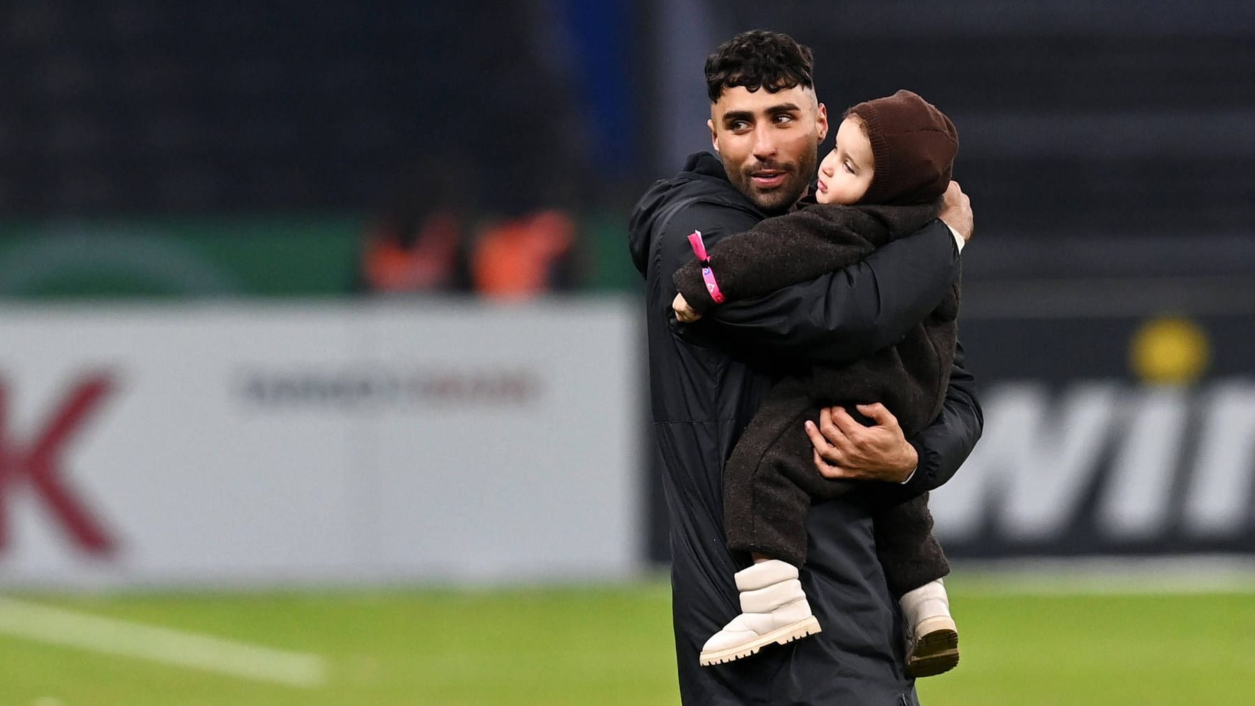 Hertha BSC: Nader Jindaoui wehrt sich gegen Kritiker nach Shitstorm Hertha BSC: Nader Jindaoui wehrt sich gegen Kritiker nach Shitstorm