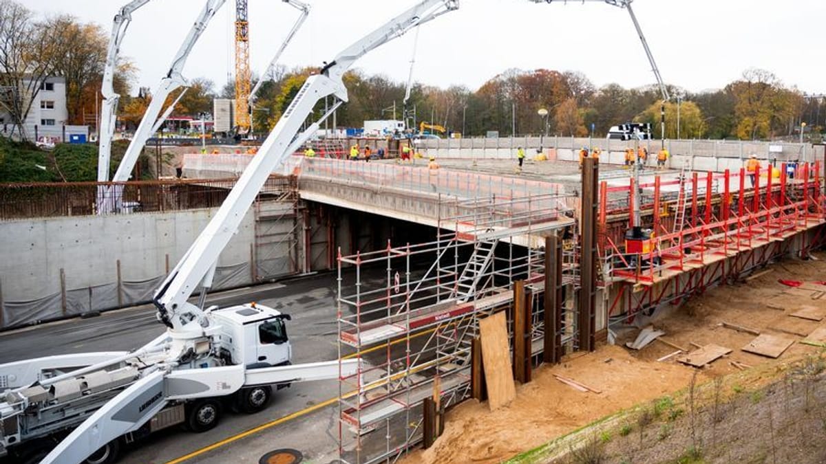 Vollsperrung der A7 bei Hamburg: Wichtige Bauarbeiten am Wochenende