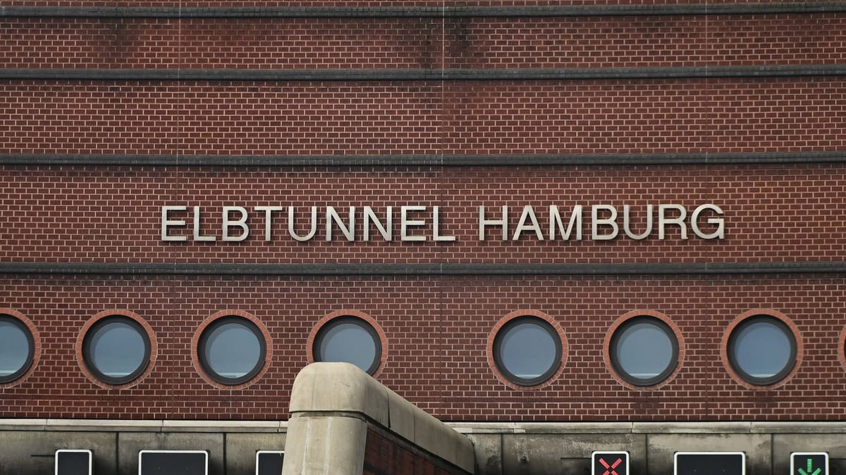 Hamburg: A7 und Elbtunnel wieder für den Verkehr freigegeben
