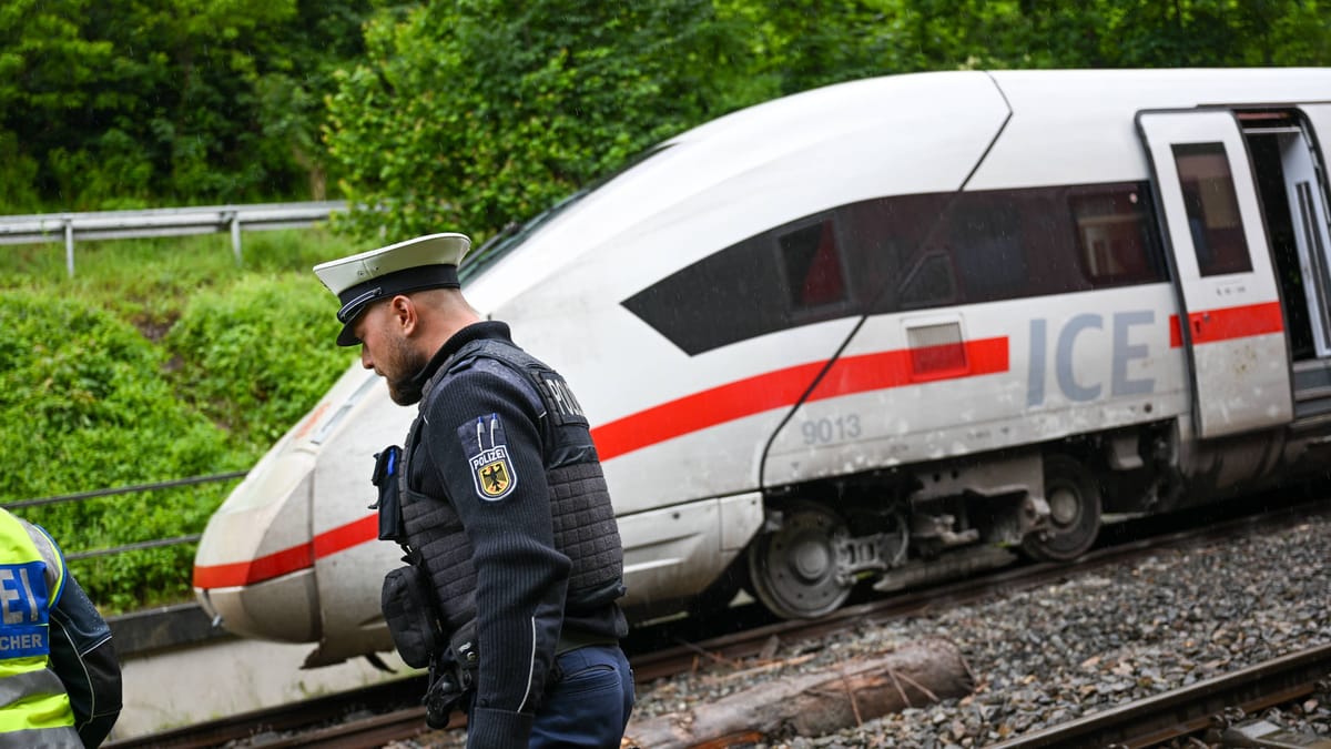 Zug entgleist: Pendler im Rhein-Main-Gebiet betroffen