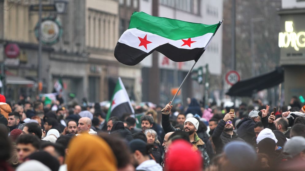 Berlin: Wie der Sturz Assads Syrer in Deutschland bewegt