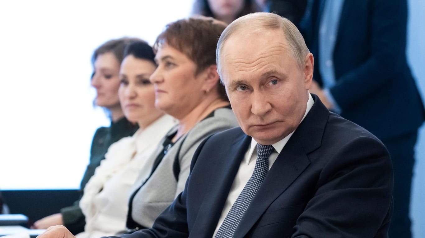 Ukraine und USA schlagen Waffenstillstand vor: Selenskyj reagiert "positiv"