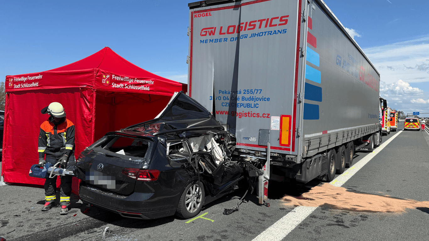 A3 | Nürnberg: Tödlicher Unfall bei Höchstadt – Autobahn lange gesperrt